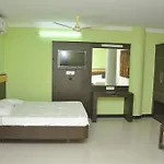 CHILL OUT RESORT, PERUNDURAI